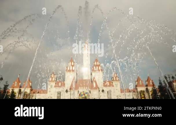 Pointed flags Stock Videos & Footage - HD and 4K Video Clips - Alamy