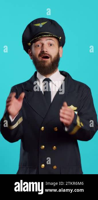 Vertical video: Professional airliner doing applause and cheering ...