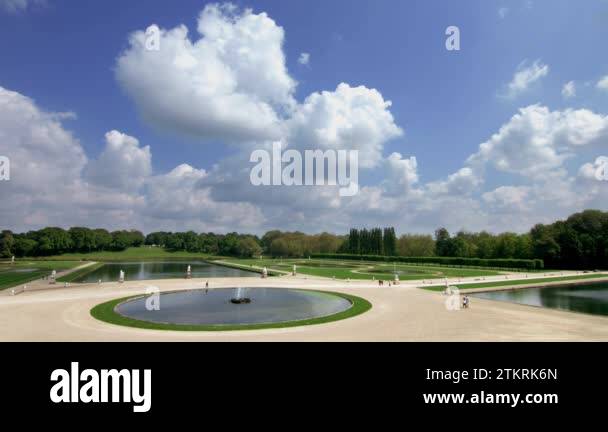 Chantilly park Stock Videos & Footage - HD and 4K Video Clips - Alamy