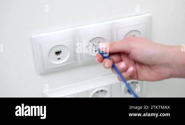 Broadband socket Stock Videos & Footage - HD and 4K Video Clips - Alamy