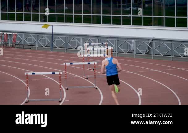 400 meter Stock Videos & Footage - HD and 4K Video Clips - Alamy