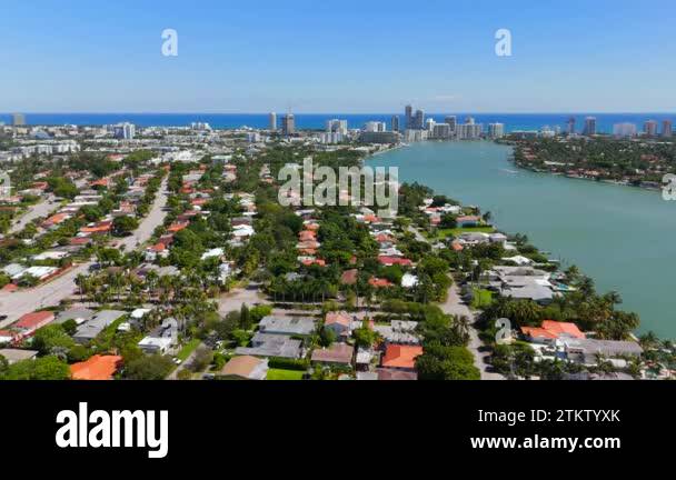Luxury waterfront homes in miami Stock Videos & Footage - HD and 4K ...