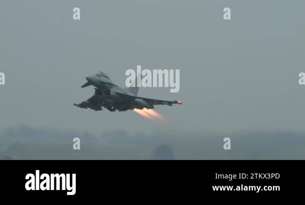 Full Afterburner Take Off of NATO Armed Supersonic Aircraft in Low ...
