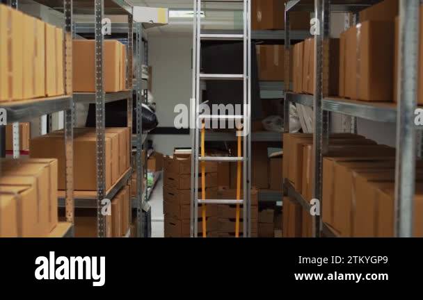Carton packs Stock Videos & Footage - HD and 4K Video Clips - Alamy