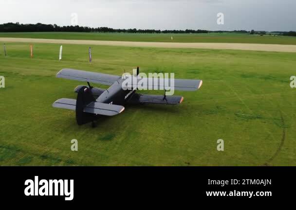 Photo of an aircraft Stock Videos & Footage - HD and 4K Video Clips - Alamy