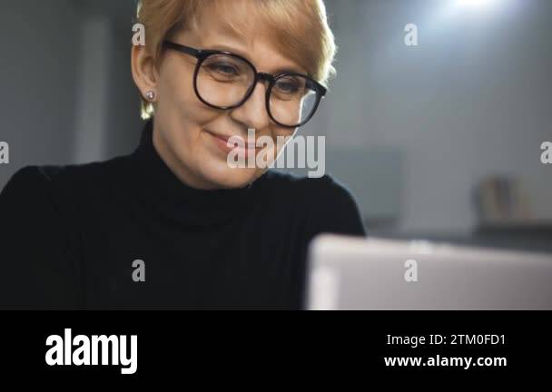 Video call date Stock Videos & Footage - HD and 4K Video Clips - Alamy