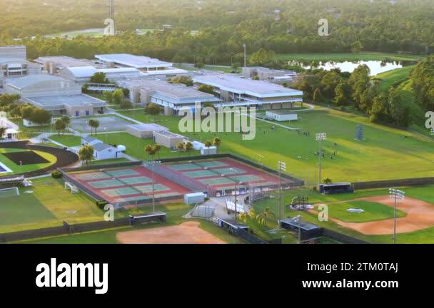 Public school sports arena in North Port, Florida with school kids ...