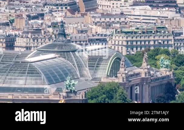 Top view of Paris skyline from above timelapse. Main landmarks of ...