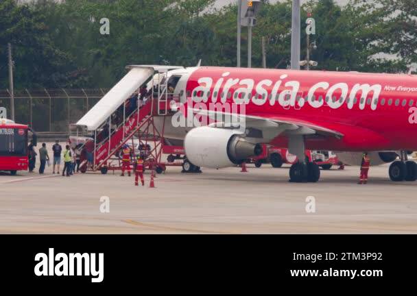 Mobile passenger boarding stairs Stock Videos & Footage - HD and 4K ...