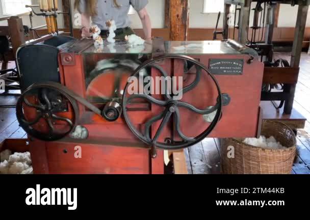 Cotton gin machine Stock Videos & Footage - HD and 4K Video Clips - Alamy