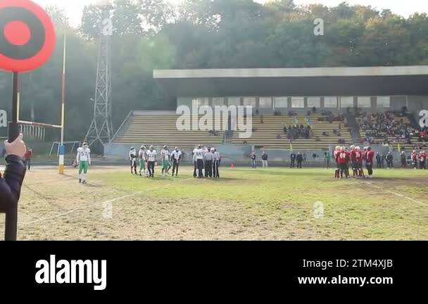 Pole toss Stock Videos & Footage - HD and 4K Video Clips - Alamy