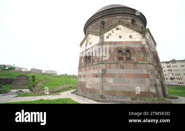 Octagonal domes Stock Videos & Footage - HD and 4K Video Clips - Alamy