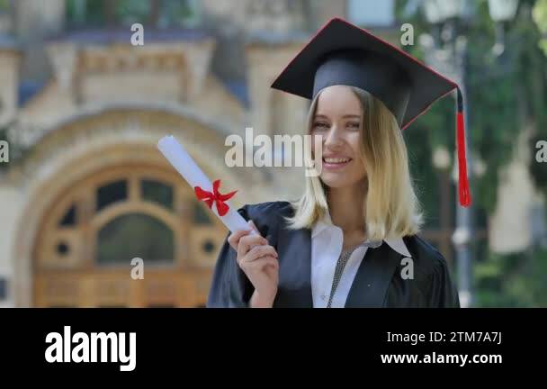 Shakes the diploma Stock Videos & Footage - HD and 4K Video Clips - Alamy
