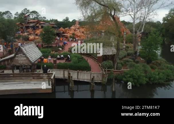 Universalpark, Parade of Heroes of Animated 4Kfilms. Universal Park ...