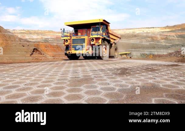 Visualization of the temporary coal mining industry. The modern quarry ...