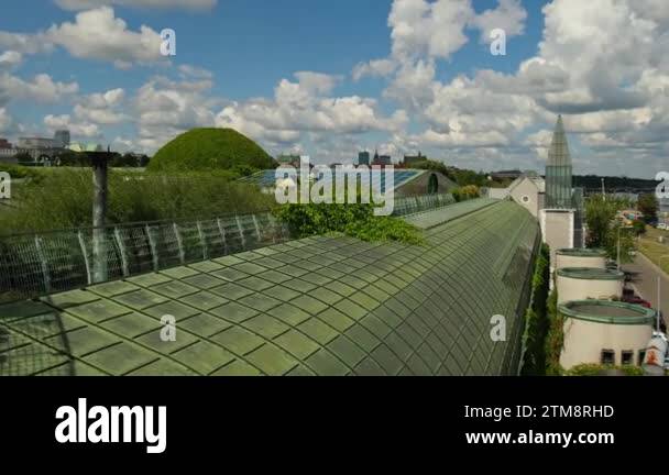 Botanical garden on the roof of the Warsaw University library modern ...