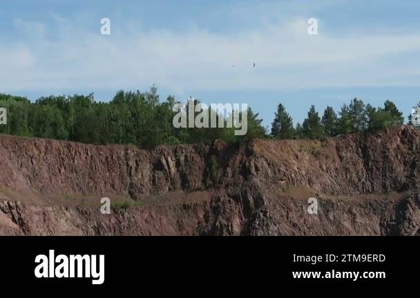 Gravel pit birds Stock Videos & Footage - HD and 4K Video Clips - Alamy