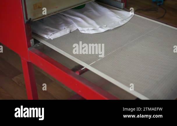 Drying machine Stock Videos & Footage - HD and 4K Video Clips - Alamy