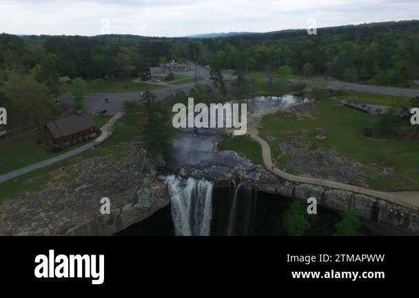Noccalula falls state park Stock Videos & Footage - HD and 4K Video Clips - Alamy