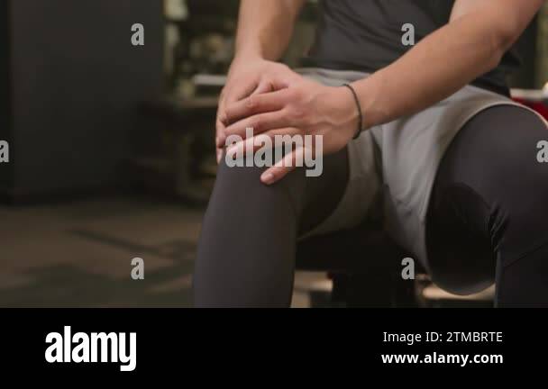 Syndrome kneecap Stock Videos & Footage - HD and 4K Video Clips - Alamy