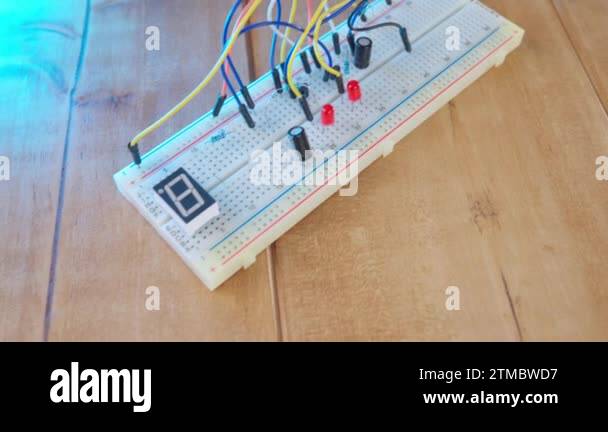 Breadboard resistor Stock Videos & Footage - HD and 4K Video Clips - Alamy