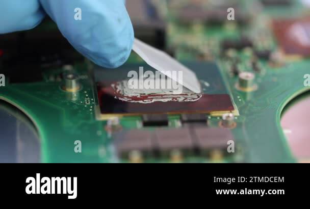 Applying thermal paste to computer central processing unit and ...