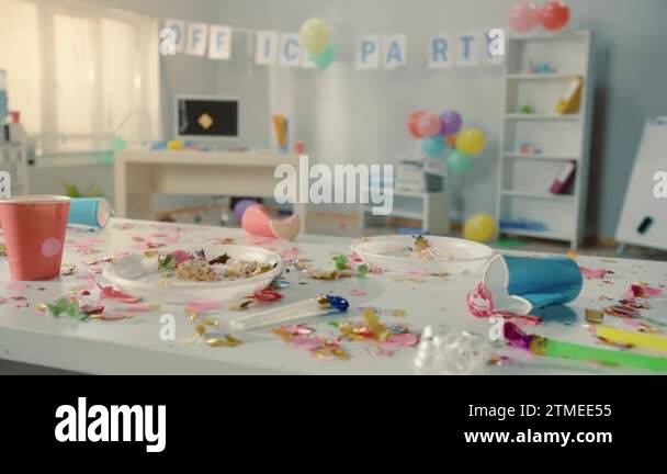 Party garbage Stock Videos & Footage - HD and 4K Video Clips - Alamy