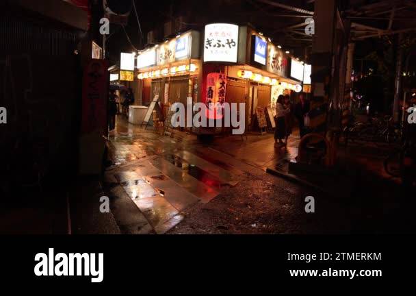 Alley corner Stock Videos & Footage - HD and 4K Video Clips - Alamy