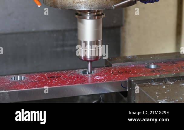 Milling metal hi Stock Videos & Footage - HD and 4K Video Clips - Alamy