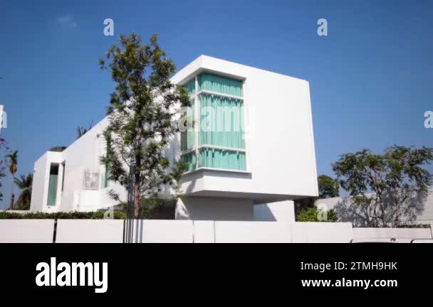 Square form house Stock Videos & Footage - HD and 4K Video Clips - Alamy