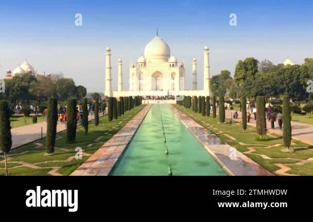 Taj mahal landscape Stock Videos & Footage - HD and 4K Video Clips - Alamy