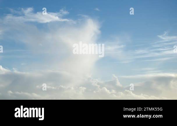 Sky with faint clouds Stock Videos & Footage - HD and 4K Video Clips ...