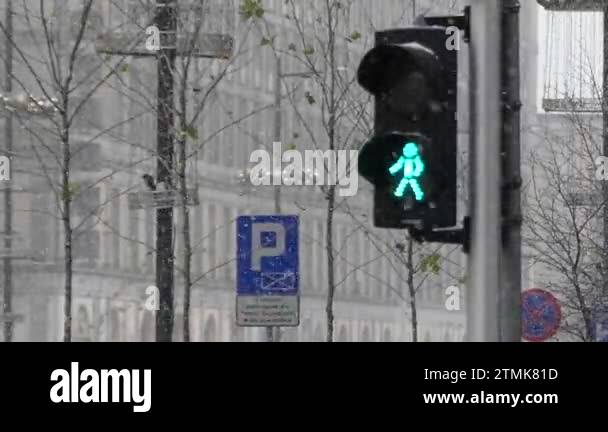 Traffic sign green man walking Stock Videos & Footage - HD and 4K Video ...
