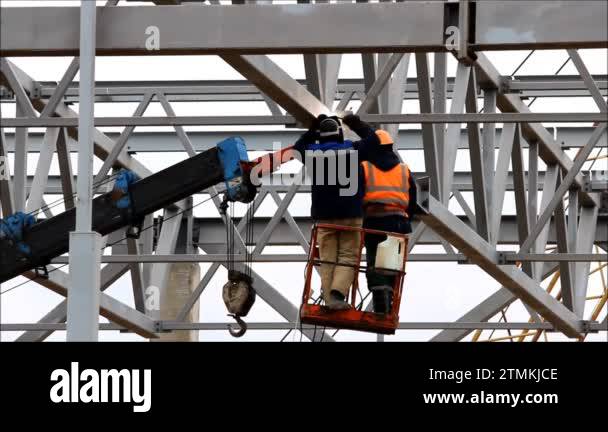 Concrete cradle Stock Videos & Footage - HD and 4K Video Clips - Alamy