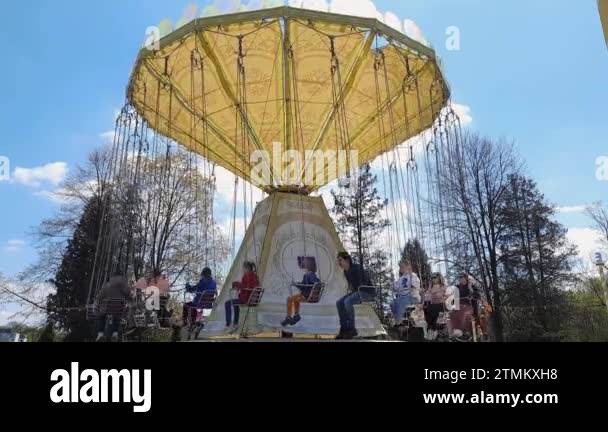 Flying carousel Stock Videos & Footage - HD and 4K Video Clips - Alamy