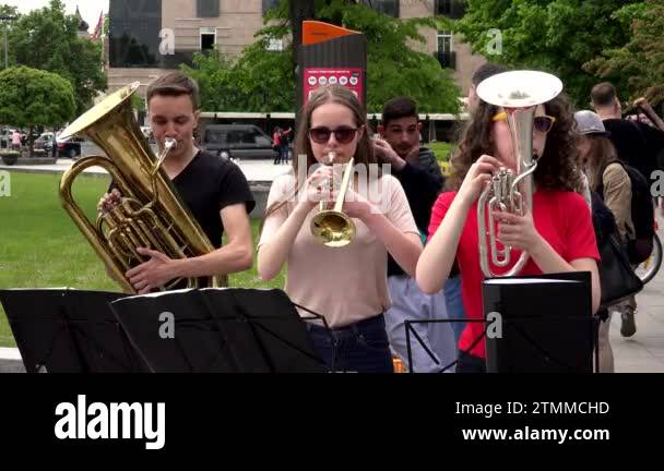 Wind drum Stock Videos & Footage - HD and 4K Video Clips - Alamy