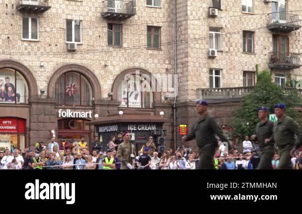 Soldier army military crowd Stock Videos & Footage - HD and 4K Video ...