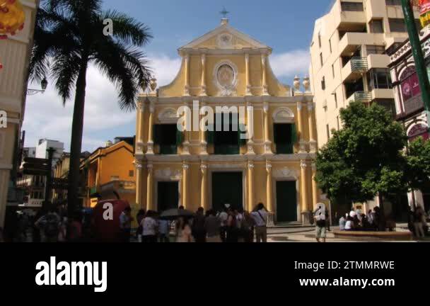 Exterior st dominics church Stock Videos & Footage - HD and 4K Video Clips - Alamy
