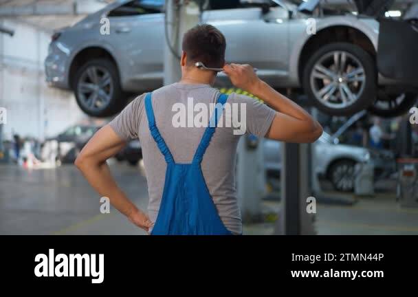 Man scratching car Stock Videos & Footage - HD and 4K Video Clips - Alamy