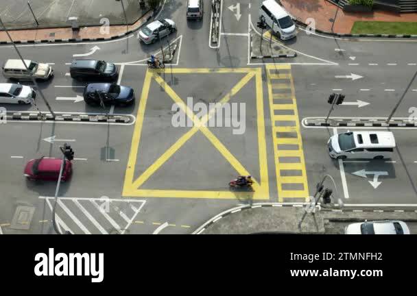 Road intersections cars Stock Videos & Footage - HD and 4K Video Clips ...