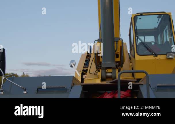 Hydraulic lift heavy equipment Stock Videos & Footage - HD and 4K Video ...