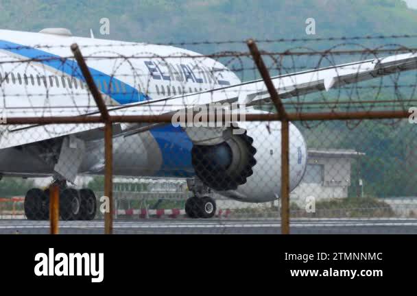 PHUKET, THAILAND - JANUARY 31, 2023: Plane Boeing 787 of El Al taxiing ...