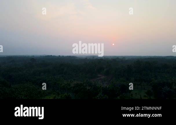 Tiny sun Stock Videos & Footage - HD and 4K Video Clips - Alamy