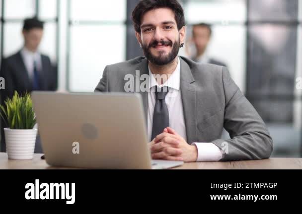 Boss advance Stock Videos & Footage - HD and 4K Video Clips - Alamy