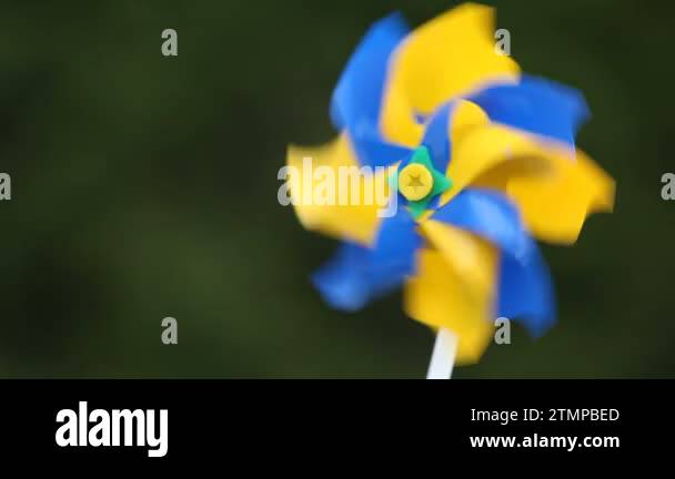 Pinwheel Stock Videos & Footage - HD and 4K Video Clips - Alamy