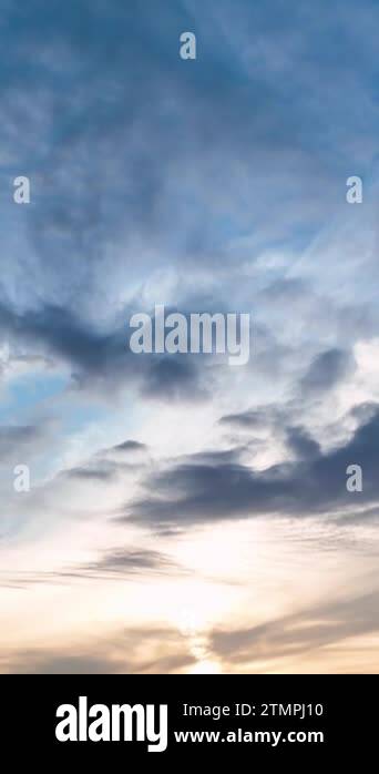 Deep sea gradient Stock Videos & Footage - HD and 4K Video Clips - Alamy