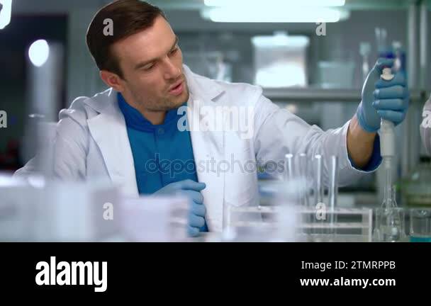Laboratory worker using pipette Stock Videos & Footage - HD and 4K ...