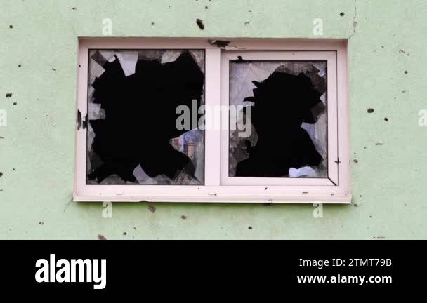 Burned construction broken windows Stock Videos & Footage - HD and 4K Video Clips - Alamy