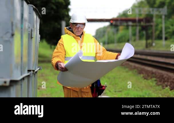 Uniform railway Stock Videos & Footage - HD and 4K Video Clips - Alamy