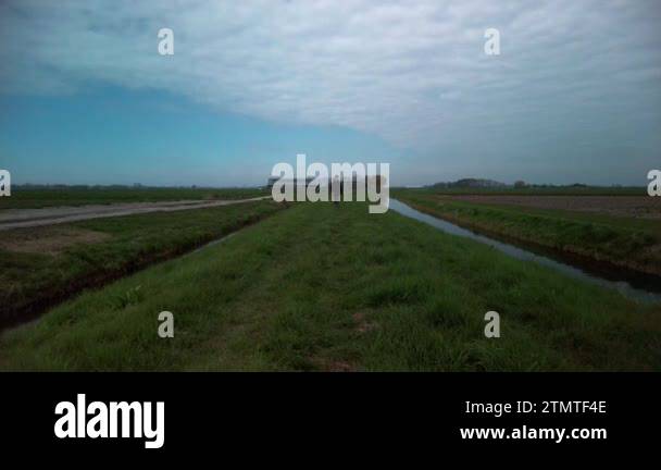 Walkway farm Stock Videos & Footage - HD and 4K Video Clips - Alamy